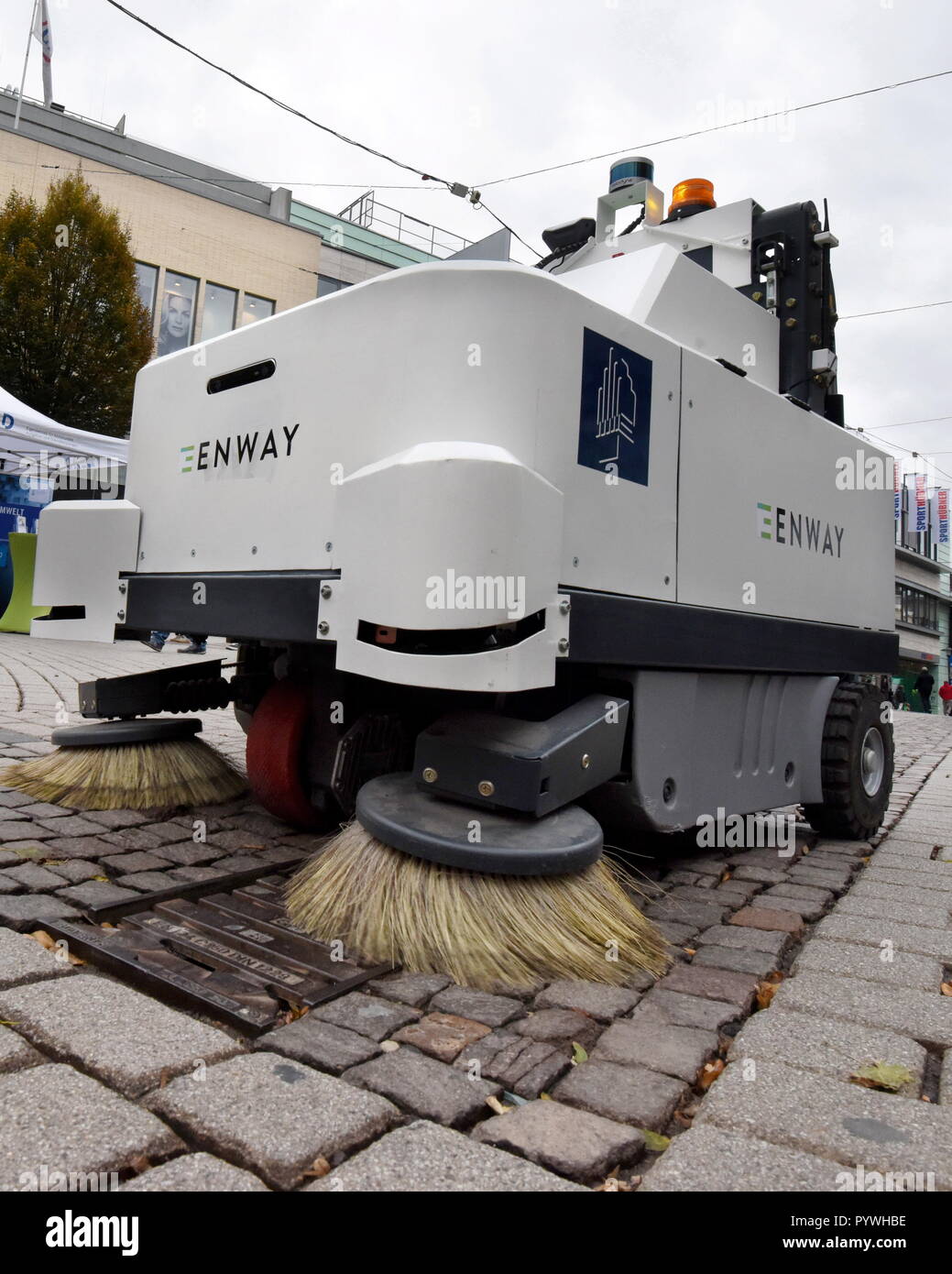 Darmstadt, Germany. 31st Oct, 2018. An autonomously driving sweeper ...