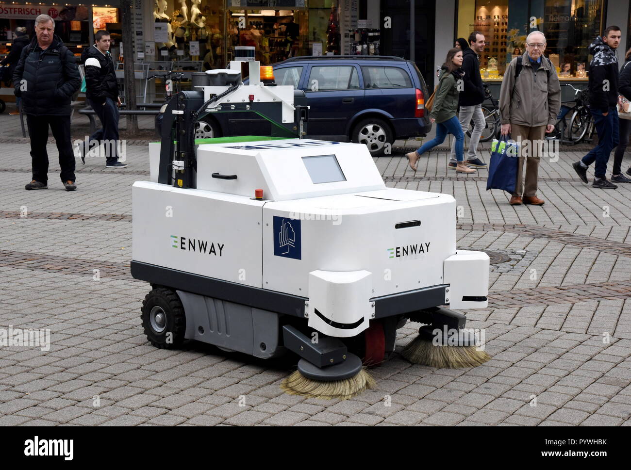 Darmstadt, Germany. 31st Oct, 2018. An autonomously driving sweeper ...