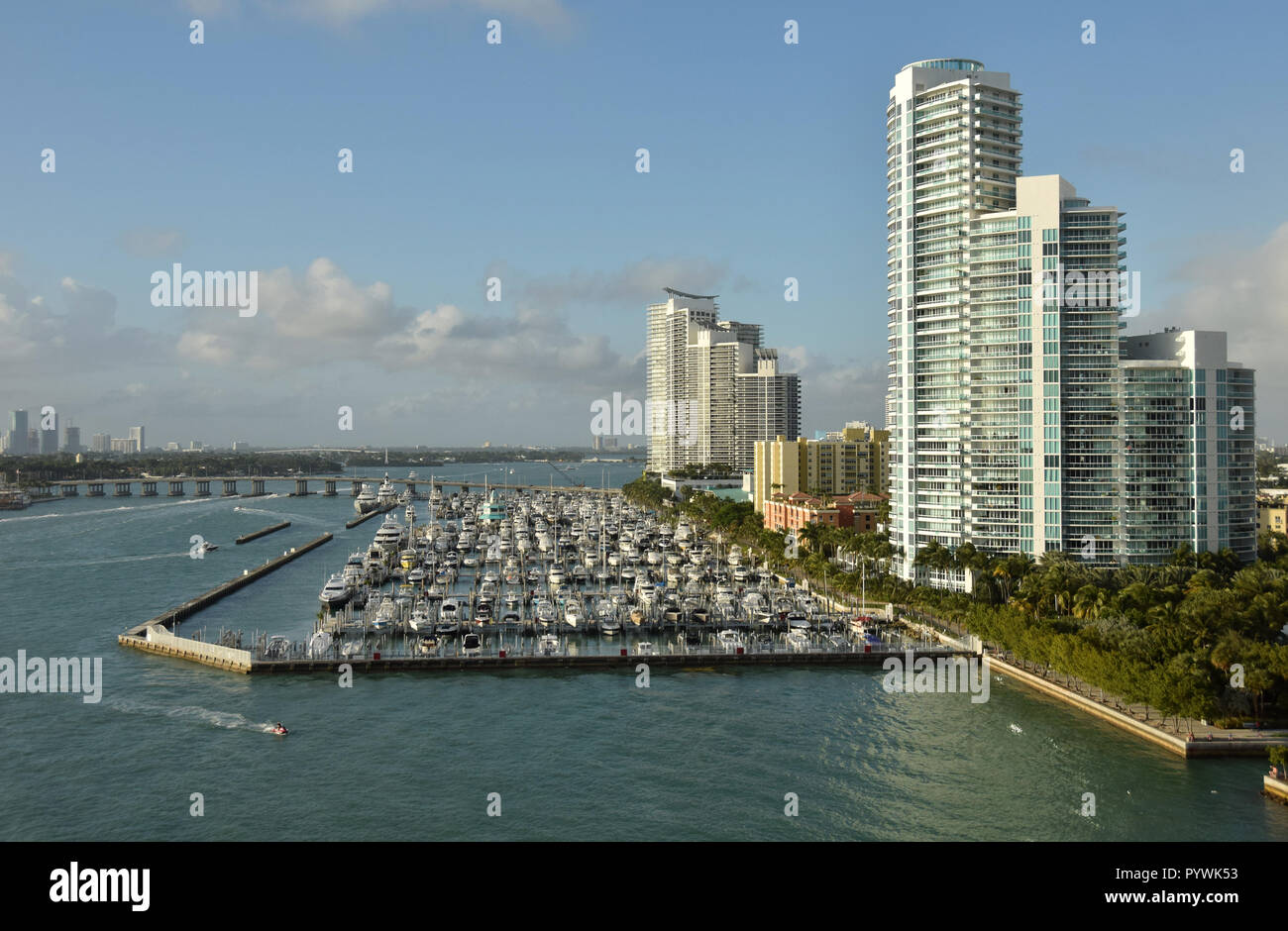 Boat marina in Miami Beach, Florida scenic view Stock Photo - Alamy