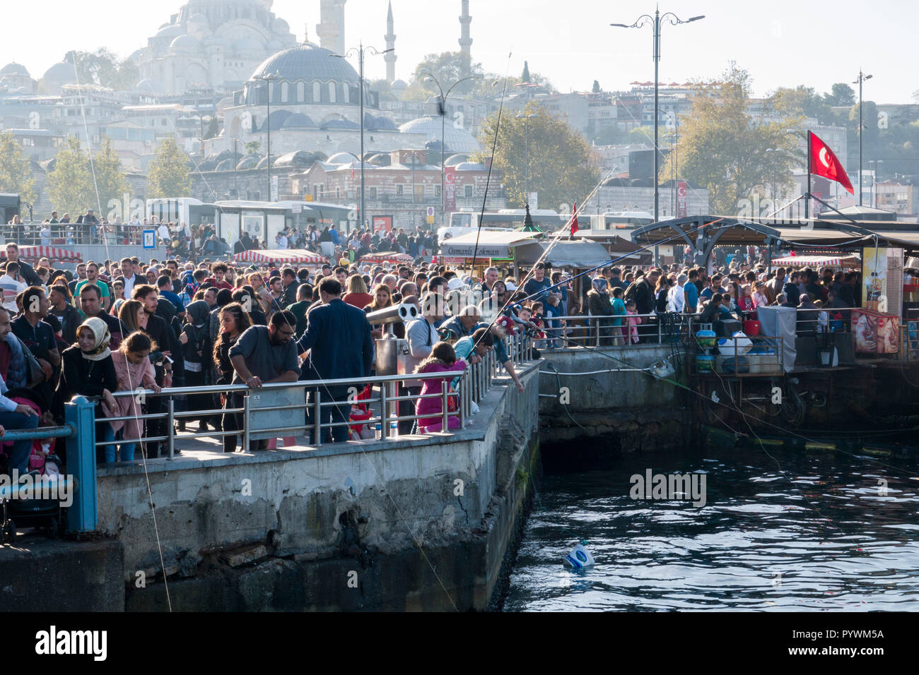 Crowd turkey hi-res stock photography and images - Alamy