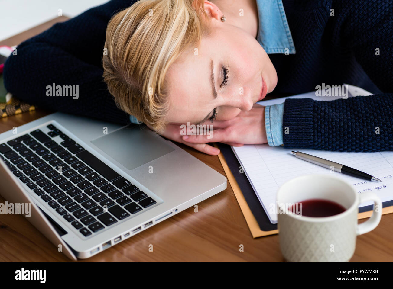 Sleep sleeping secretary hi-res stock photography and images - Alamy