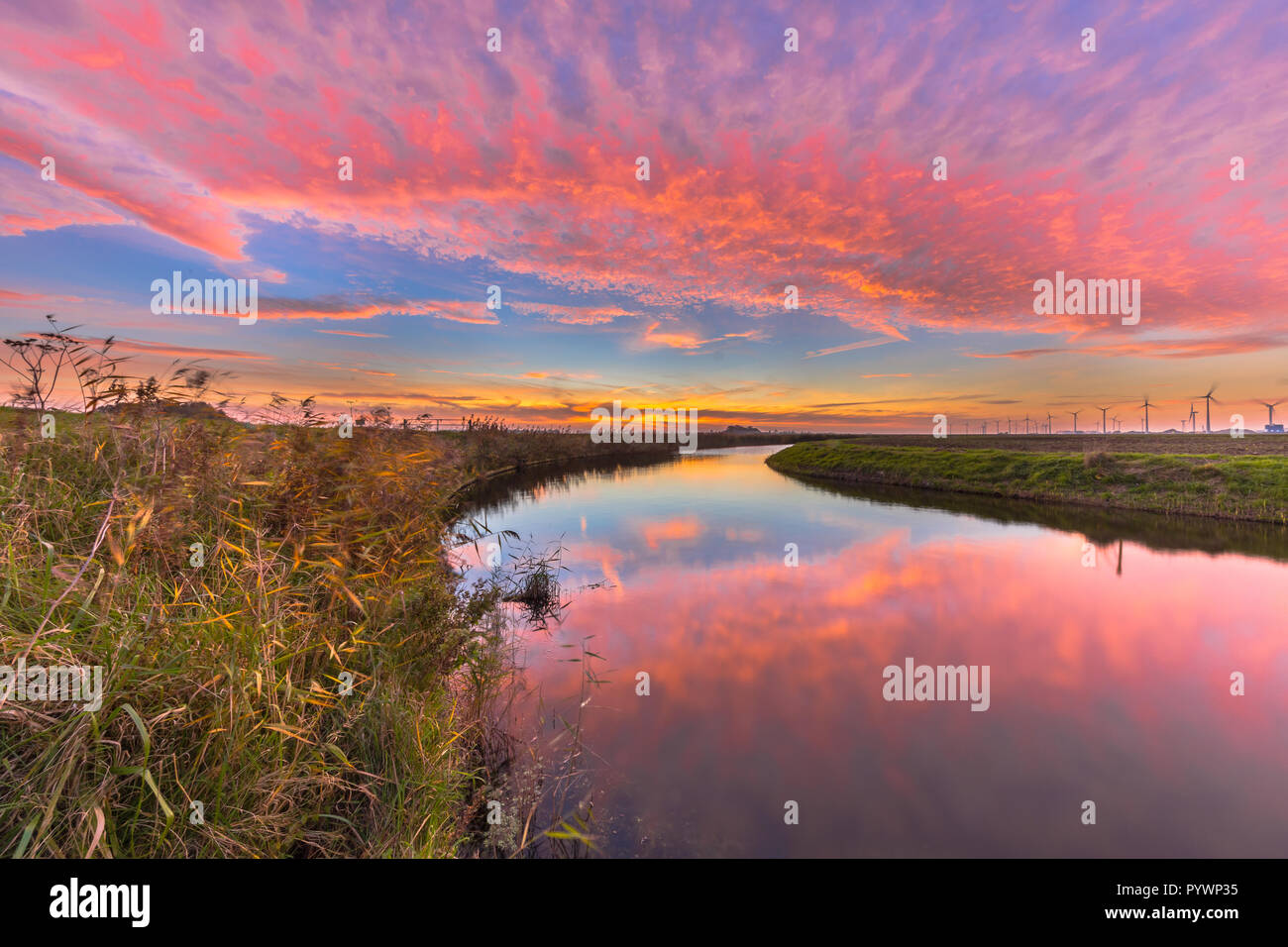 Colorful river landscape hi-res stock photography and images - Alamy