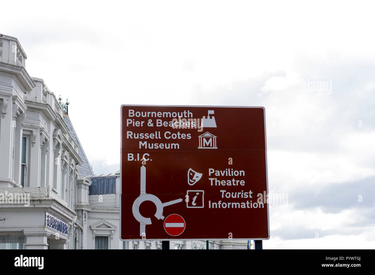 Bournemouth sign hi-res stock photography and images - Alamy