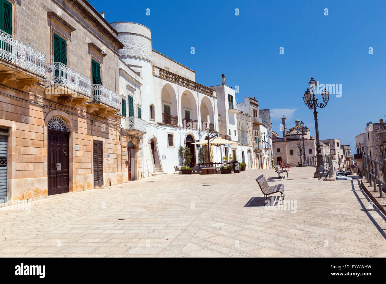 Cisternino hi-res stock photography and images - Alamy