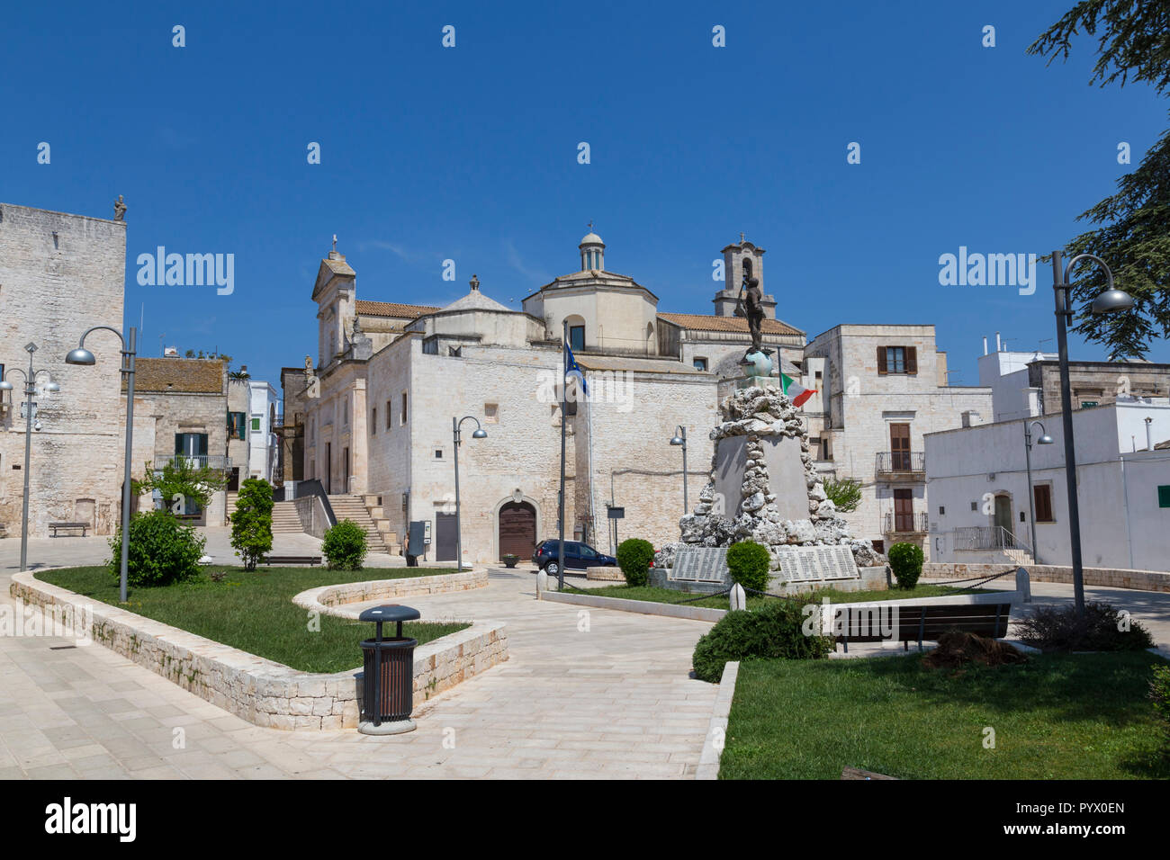 Cisternino italy puglia hi-res stock photography and images - Alamy