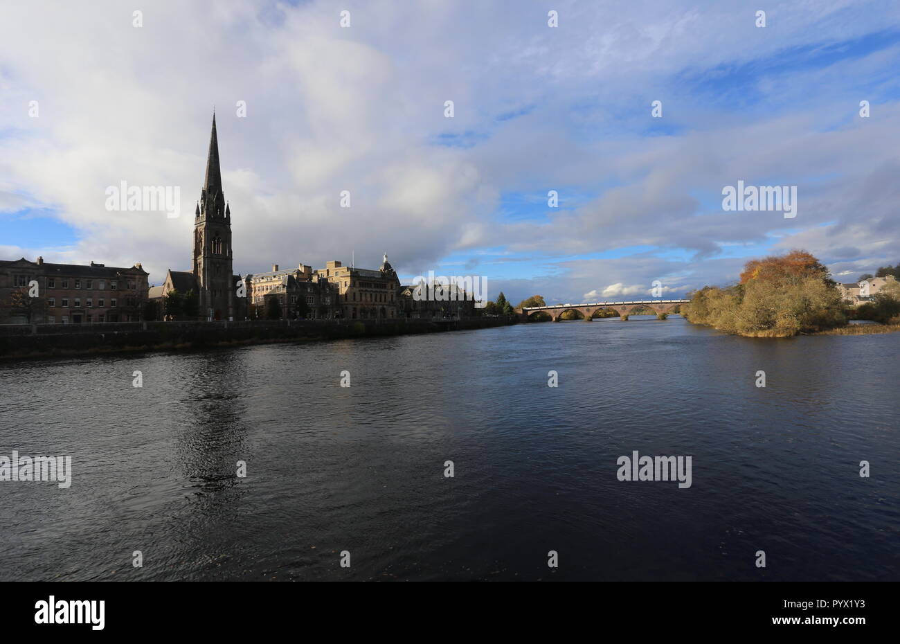 Smeaton bridge river tay perth hi-res stock photography and images - Alamy
