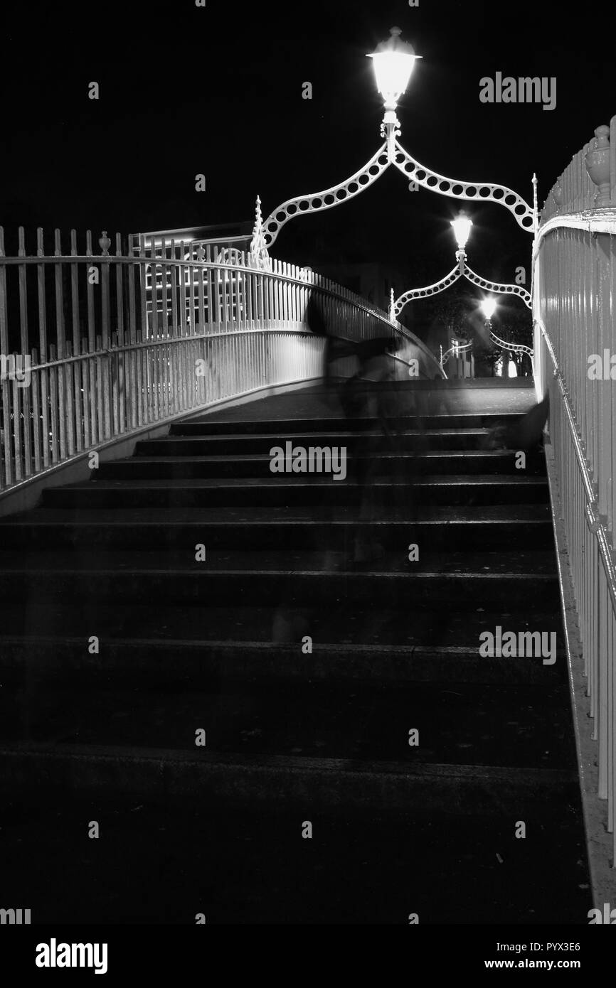 Night bridge illumination Black and White Stock Photos & Images - Alamy