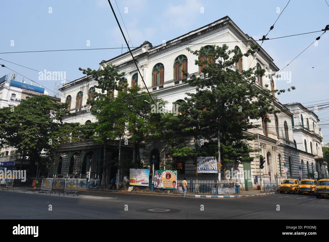 Metropolitan building, calcutta hi-res stock photography and images - Alamy