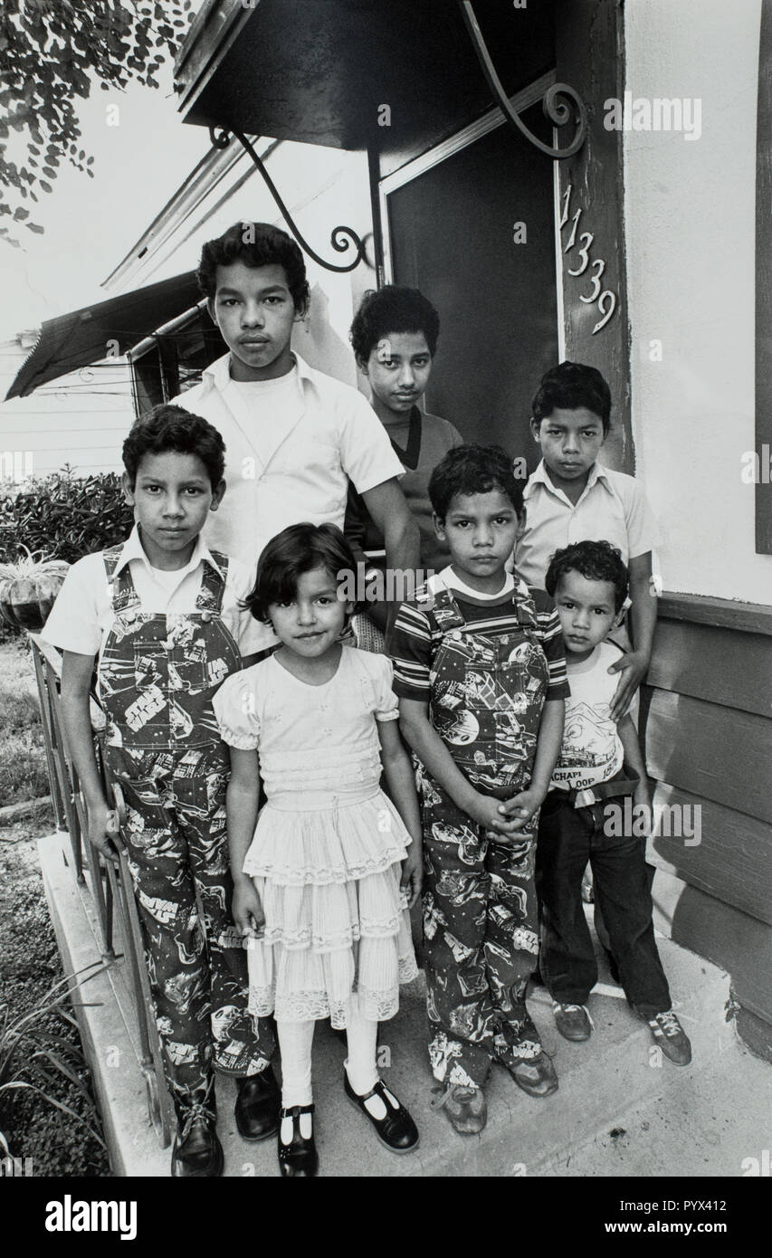 Salvadorian children in the United States illegally in 1983. Children ...