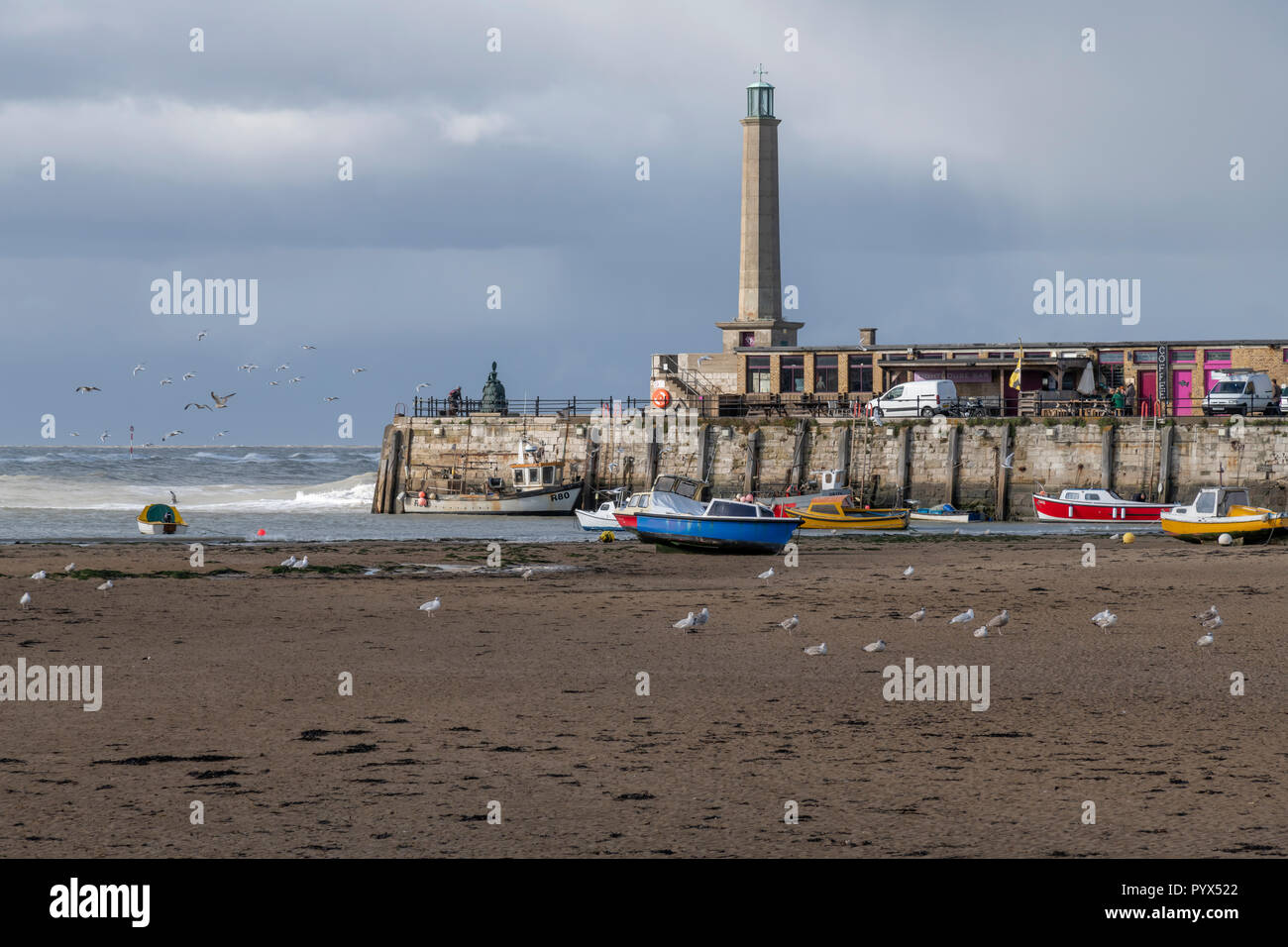 Margate Harbour Arm and lighthouse. The lighthouse dates back to 1828 ...