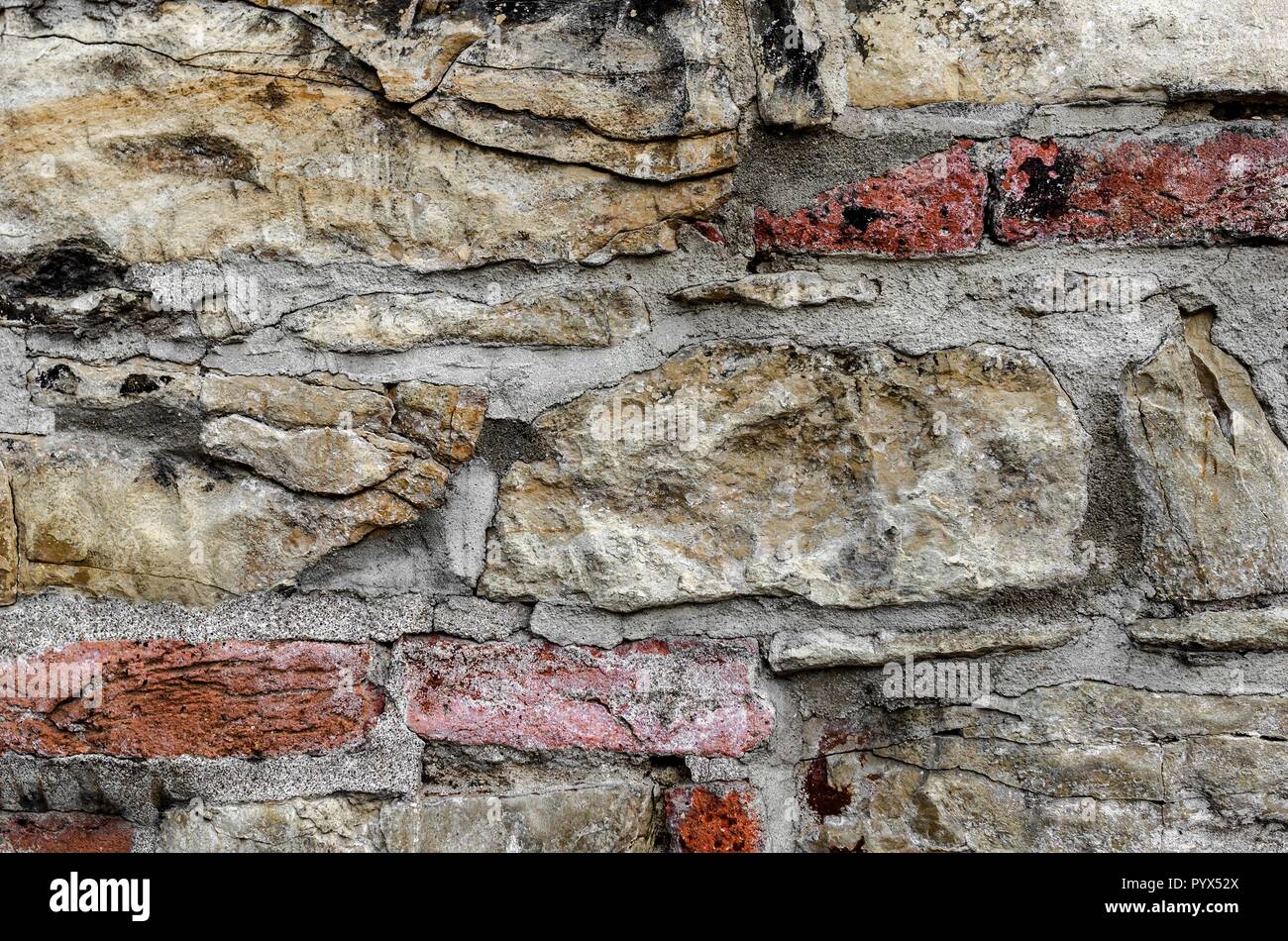Red ancient stone wall texture hi-res stock photography and images - Alamy