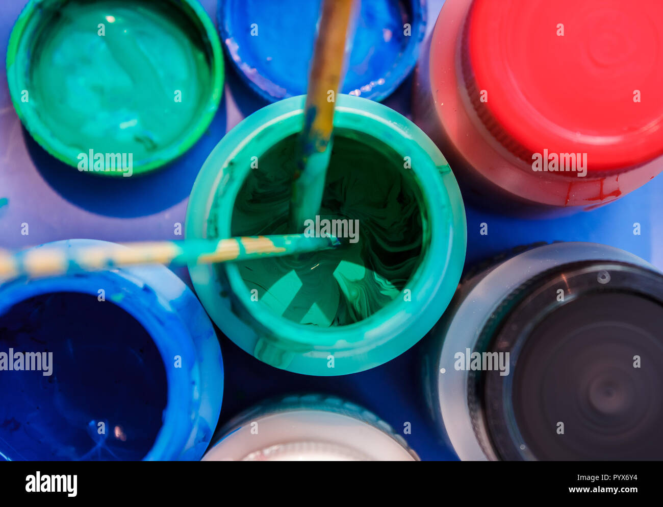 Paint cans gradient blue hi-res stock photography and images - Alamy