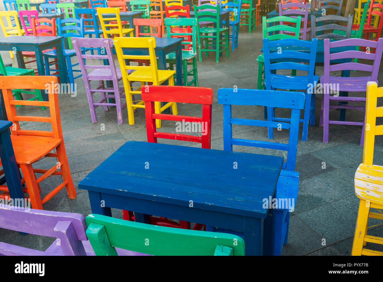 Office interior design colorful hi-res stock photography and images - Alamy