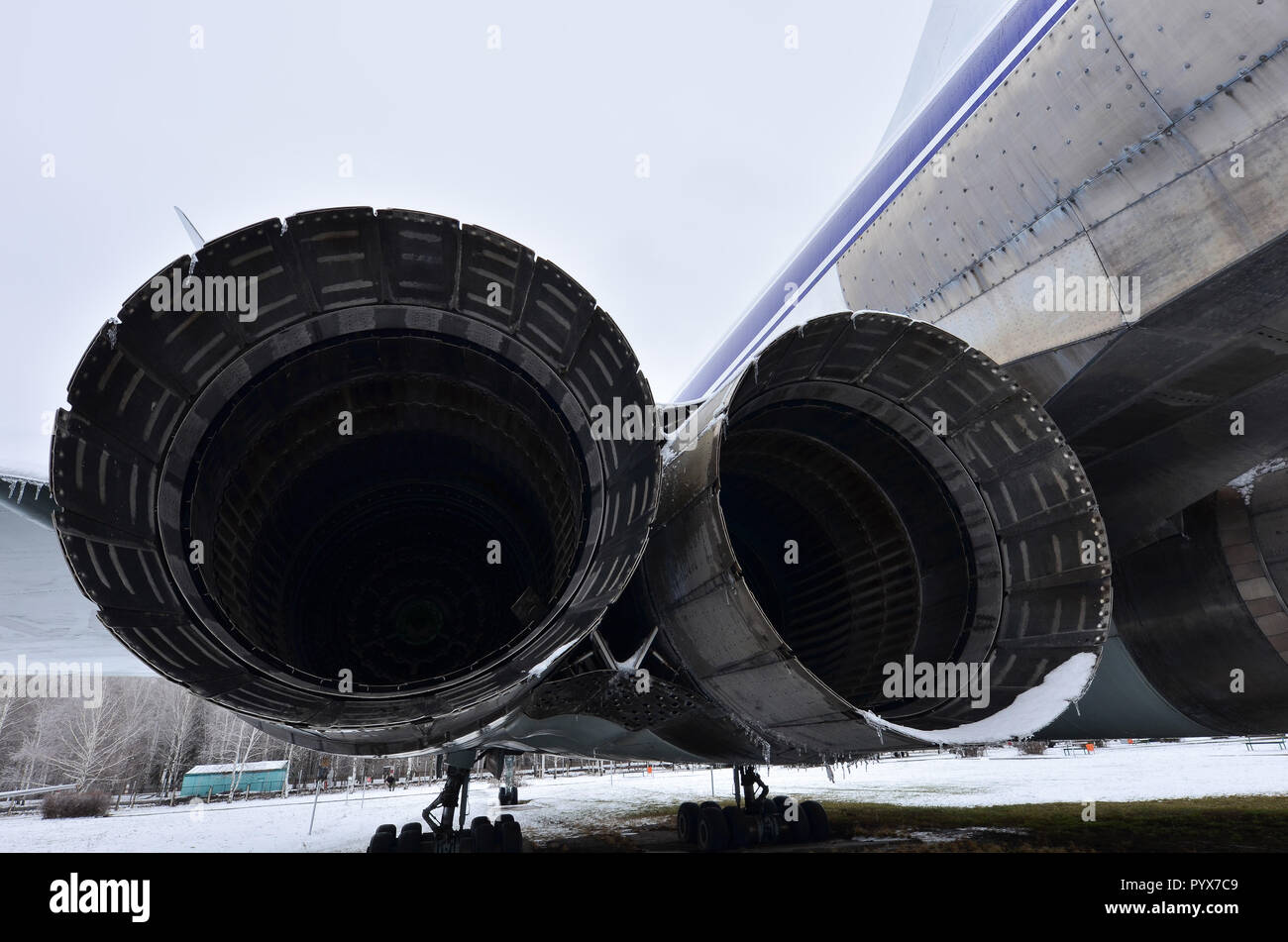 Engine Nacelle Stock Photos & Engine Nacelle Stock Images - Alamy