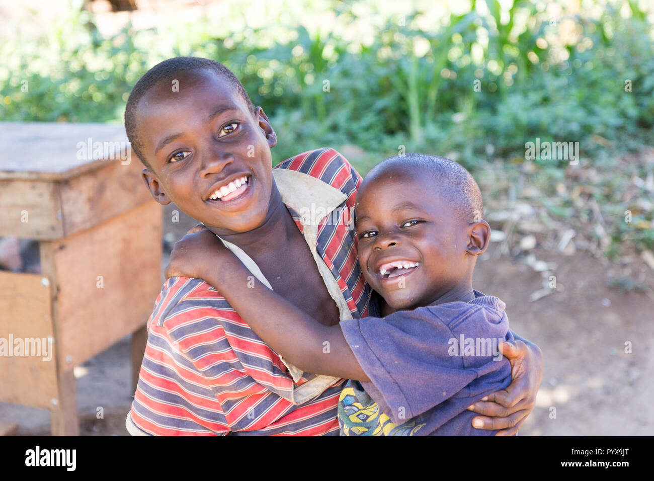 Black teenage brother and sister High Resolution Stock Photography and ...