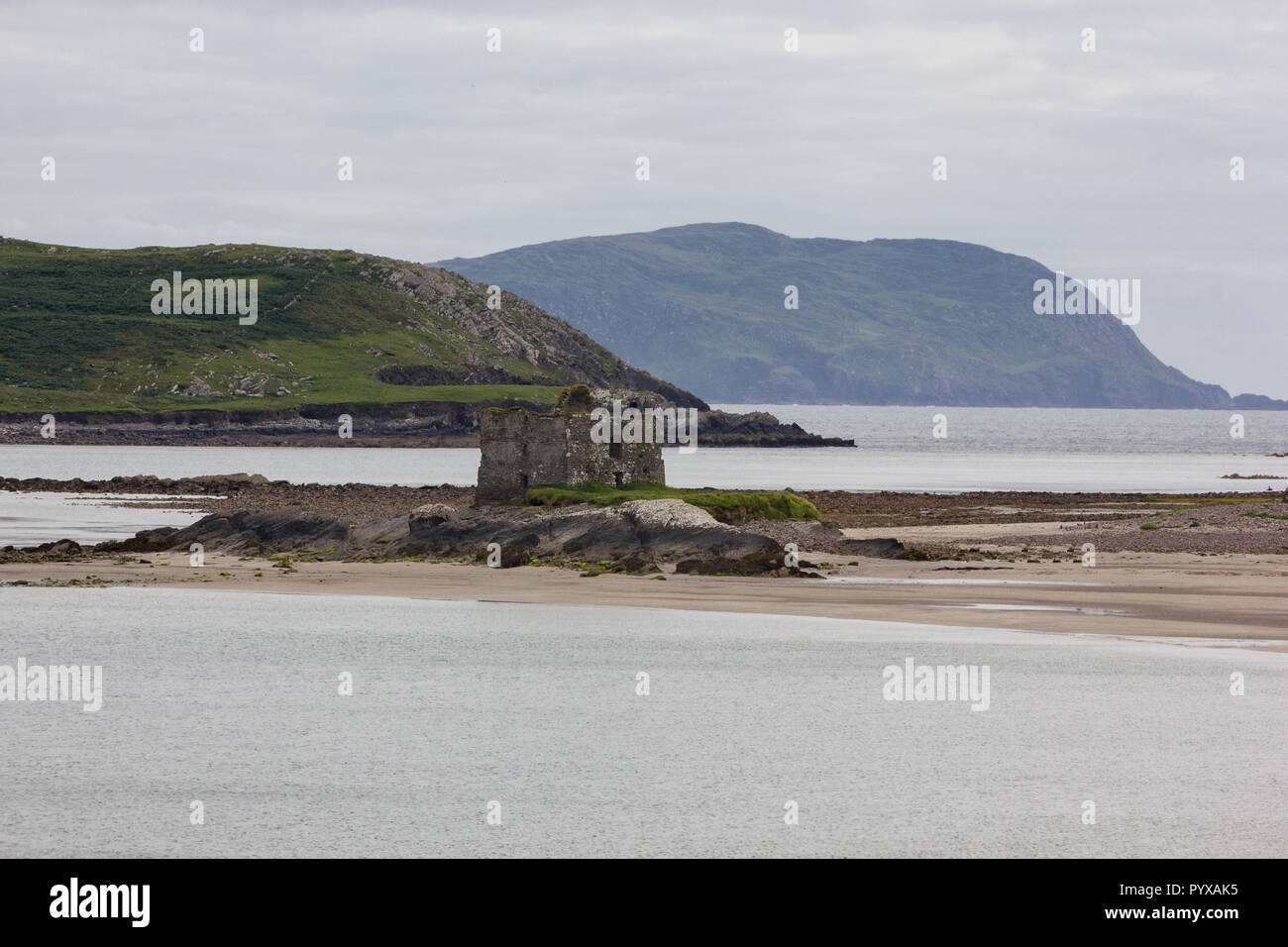 Ballinskelligs Castle ruins in County Kerry, Ireland Stock Photo - Alamy