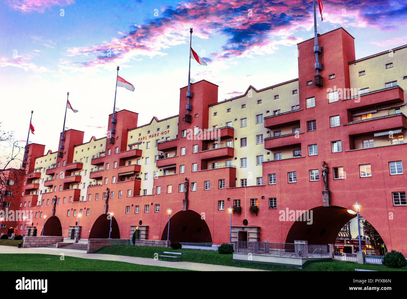 Karl Marx-Hof Vienna Heiligenstadt, building from period Red Vienna ...