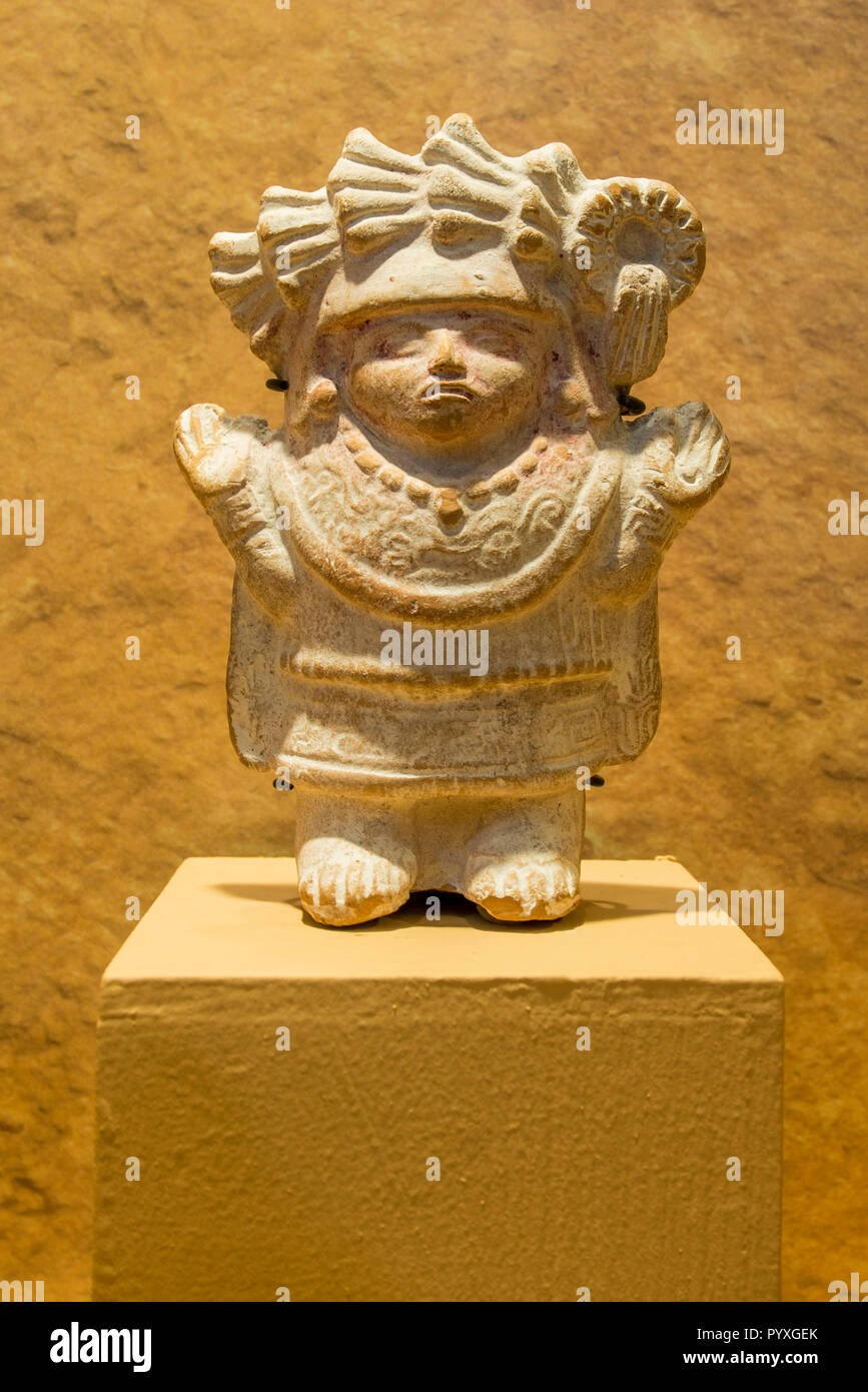 Mayan artifacts hi-res stock photography and images - Alamy
