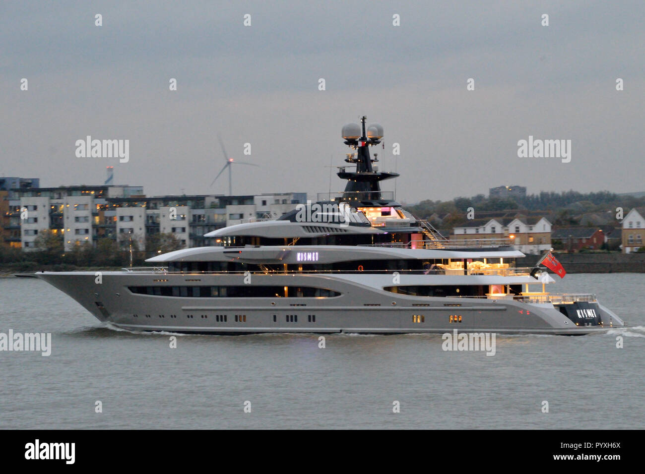 London kismet thames hi-res stock photography and images - Alamy
