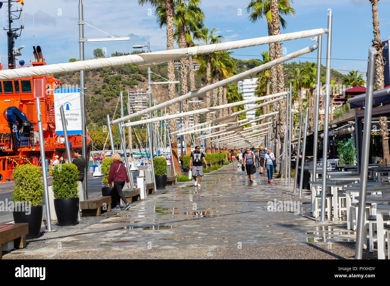 Muelle Uno, Malaga port, Spain Stock Photo - Alamy