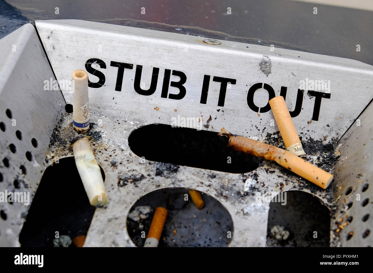 Street cigarette ashtray hi-res stock photography and images - Alamy