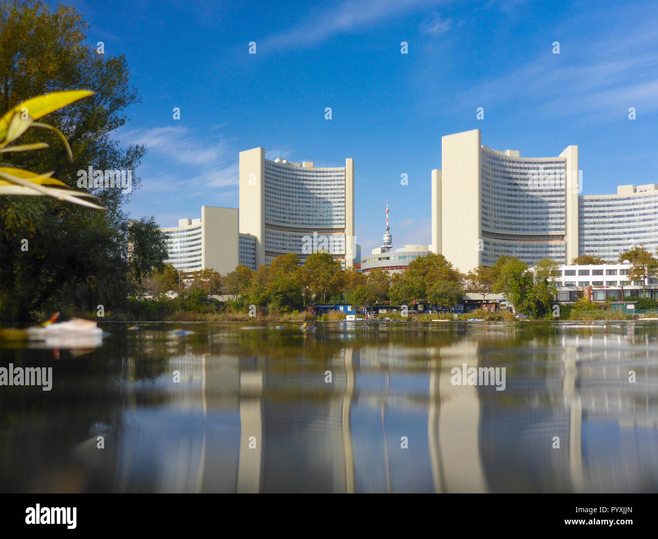 Wien, Vienna: lake Kaiserwasser, UN Building (Vienna International ...