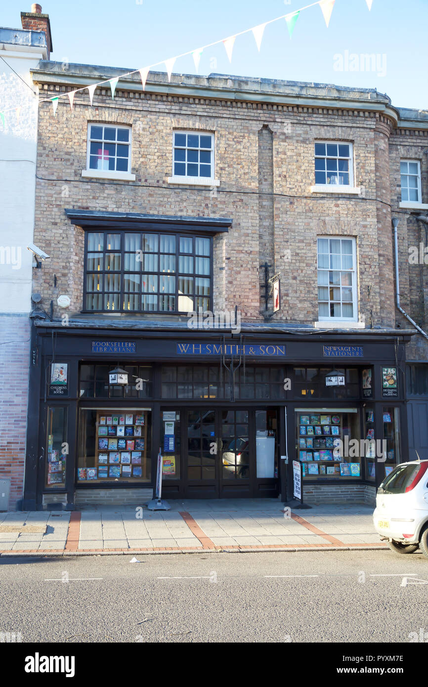 W h smith and son hi-res stock photography and images - Alamy