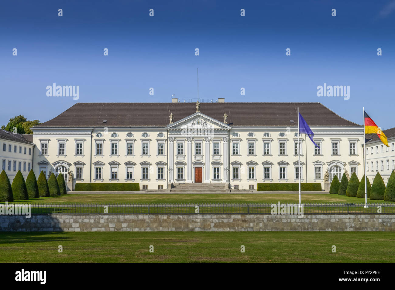 Castle Bellevue, zoo, middle, Berlin, Germany, Schloss Bellevue ...