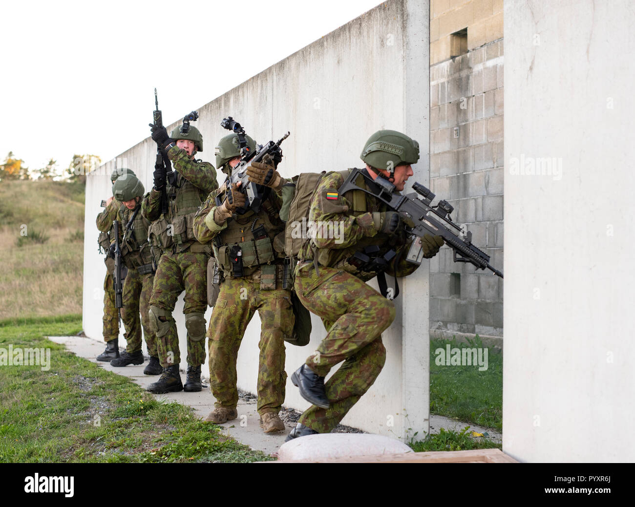 Lithuania special operations forces hi-res stock photography and images ...