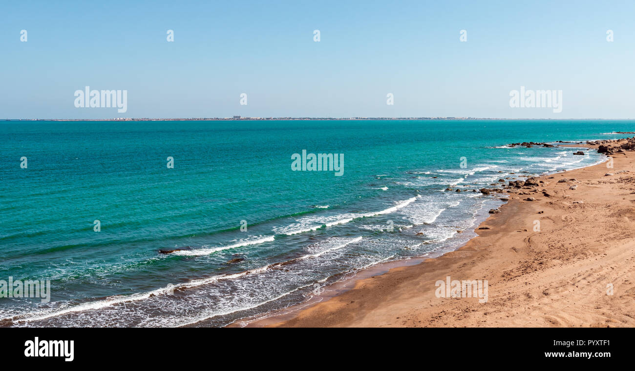 Turquoise sea water amazing hi-res stock photography and images - Alamy