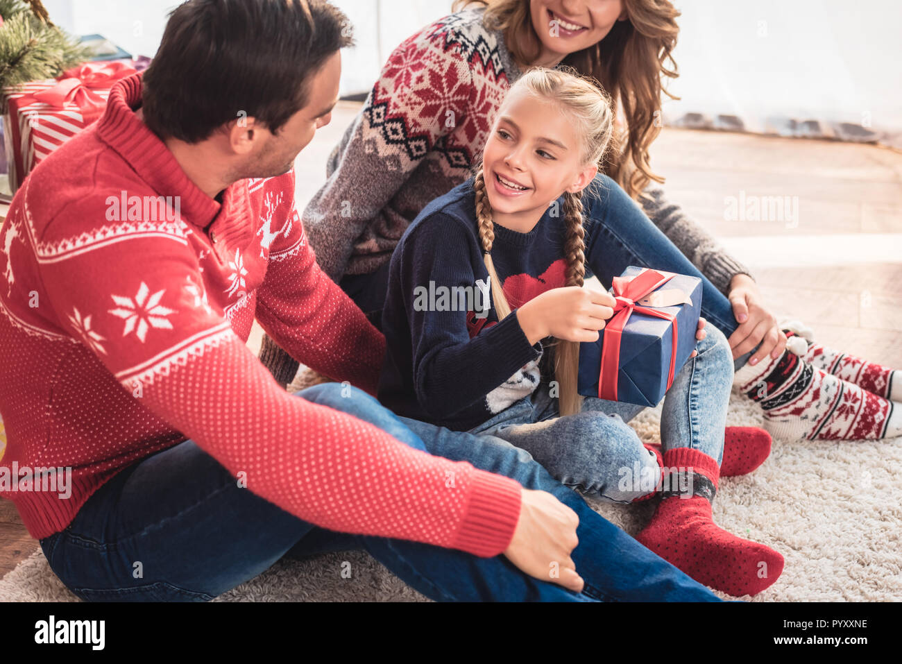 Father daughter opening christmas hi-res stock photography and images ...