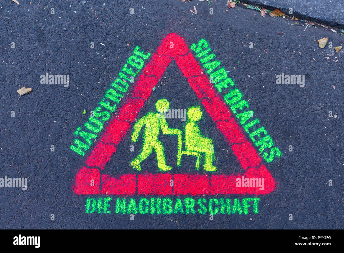 Warning to thieves sign hi-res stock photography and images - Alamy