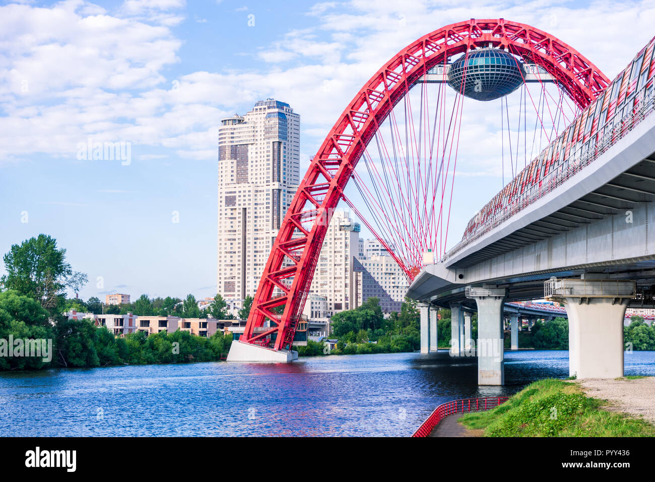 Traffic on highway in moscow hi-res stock photography and images - Alamy