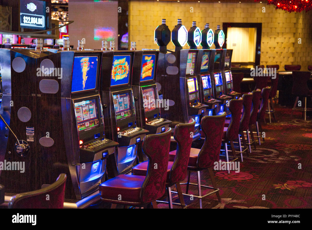 Technology gaming machine hi-res stock photography and images - Alamy
