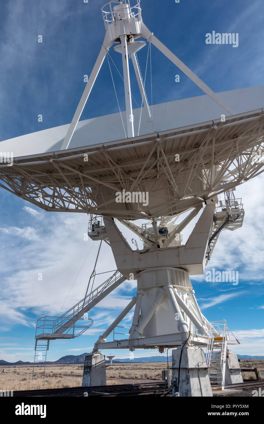 Very Large Array (VLA) Radio Telescopes in New Mexico, USA Stock Photo ...