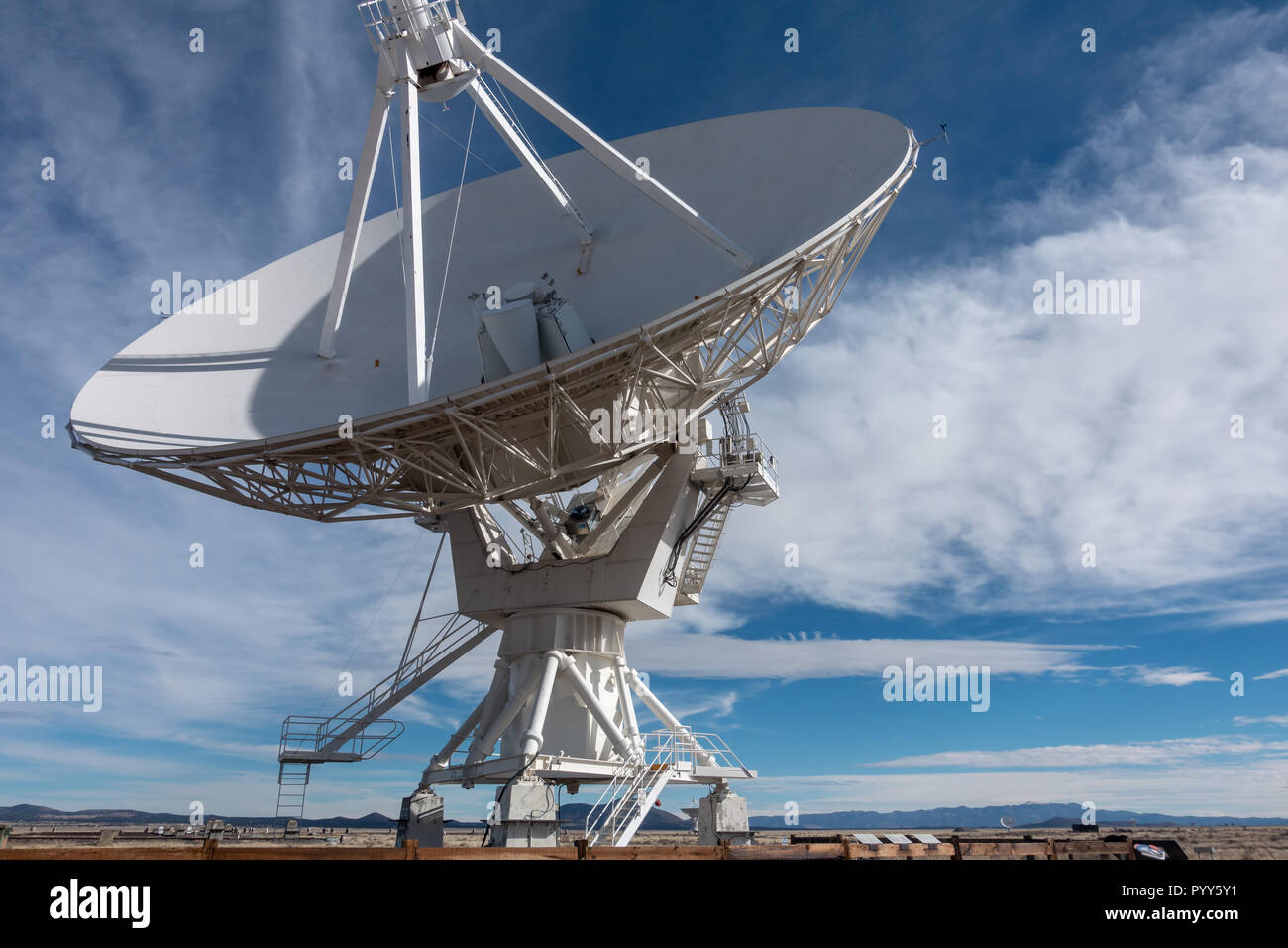 Very Large Array (VLA) Radio Telescopes in New Mexico, USA Stock Photo ...