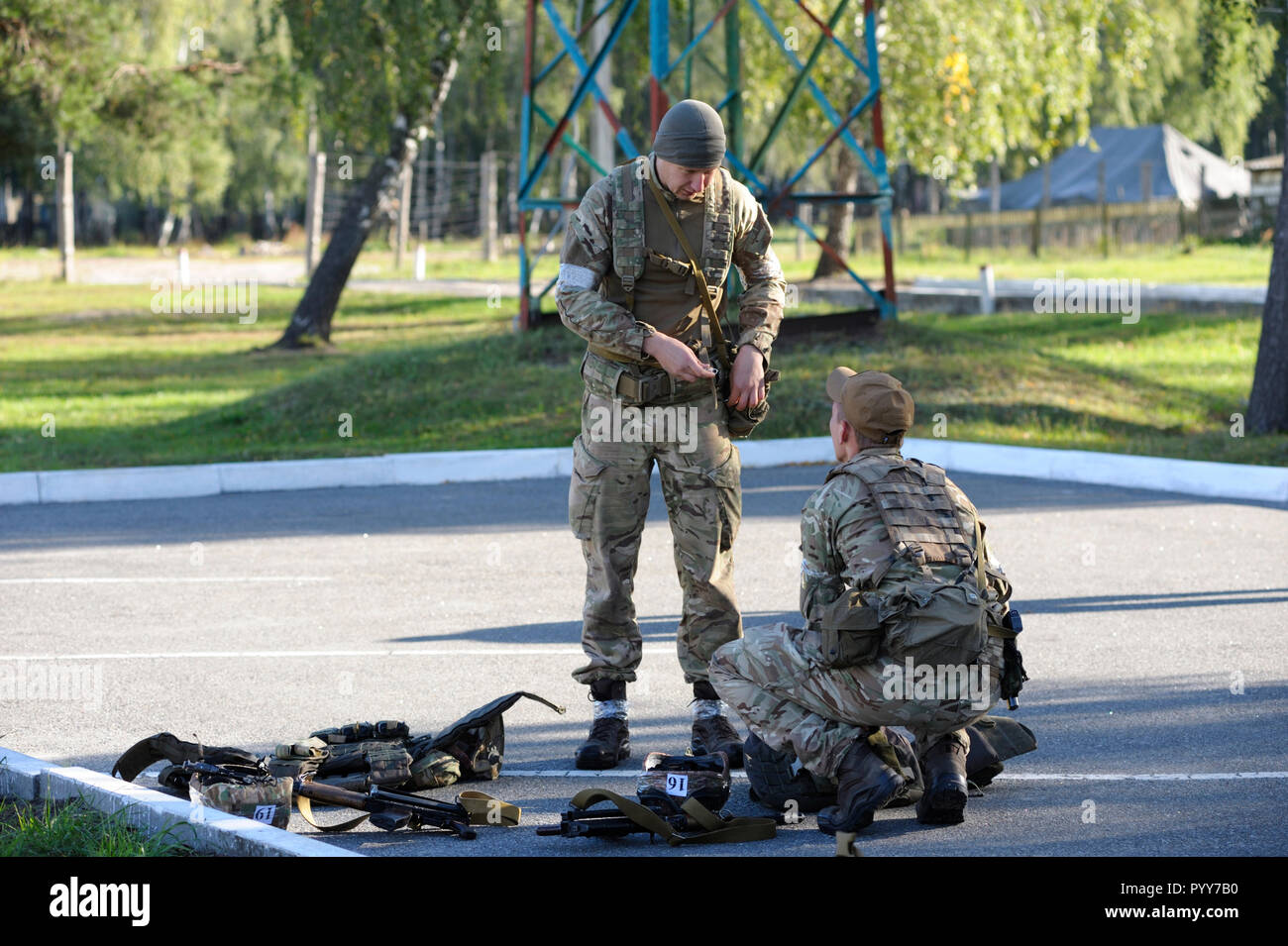 Checking gun hi-res stock photography and images - Alamy