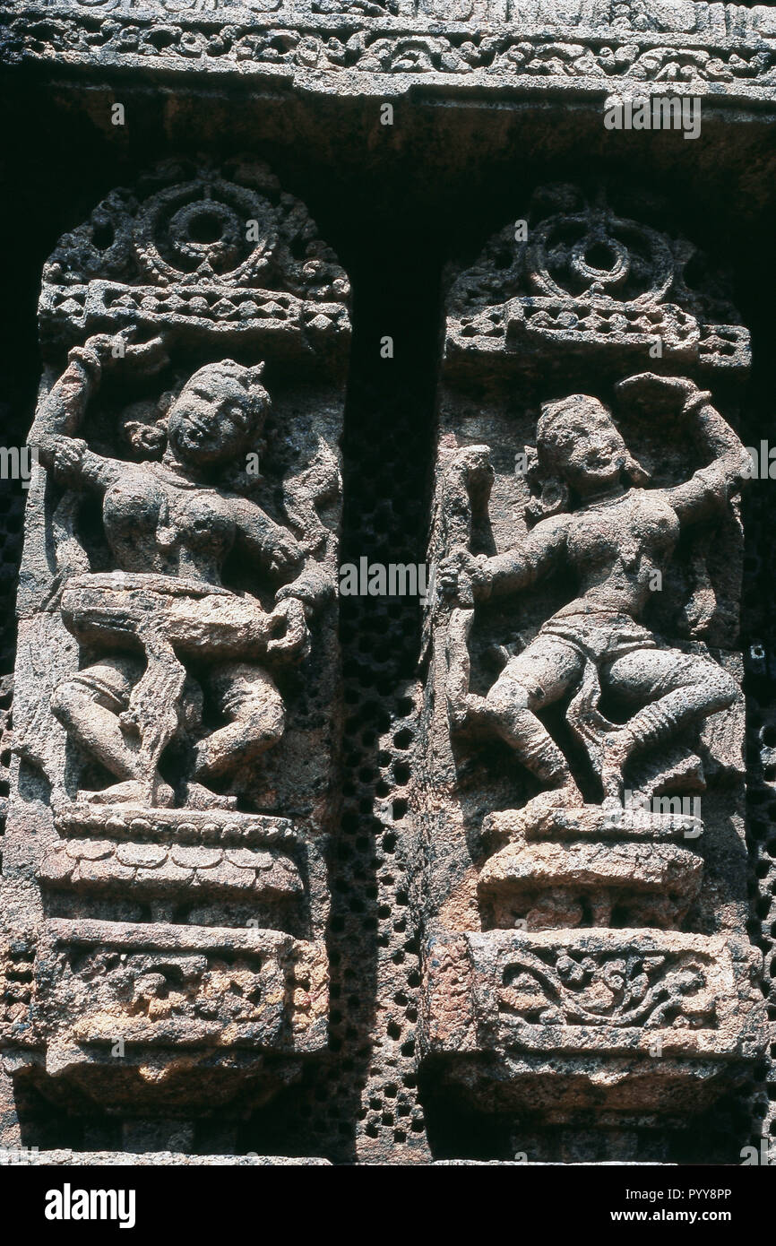 Konark statues hi-res stock photography and images - Alamy