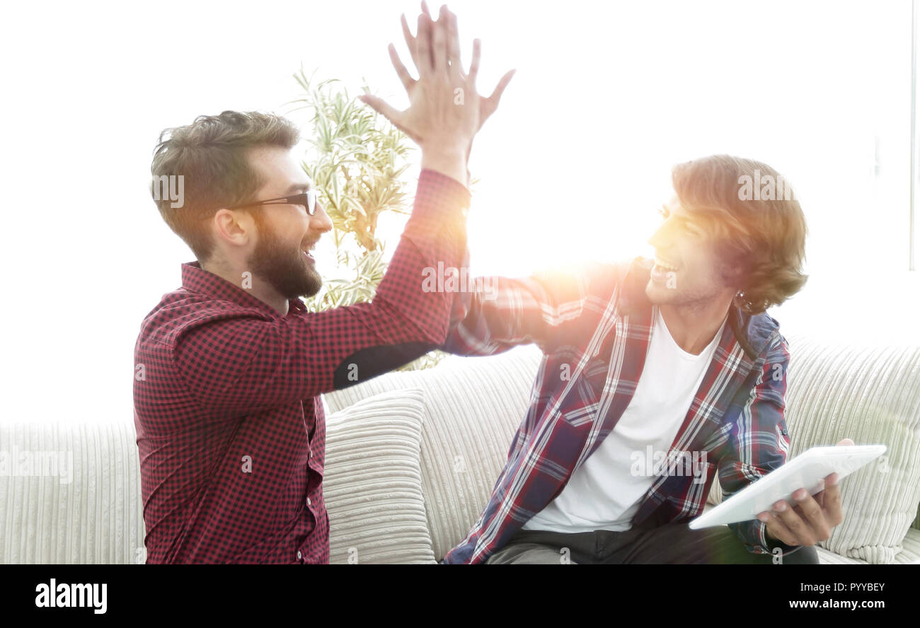 Five guys interior hi-res stock photography and images - Alamy