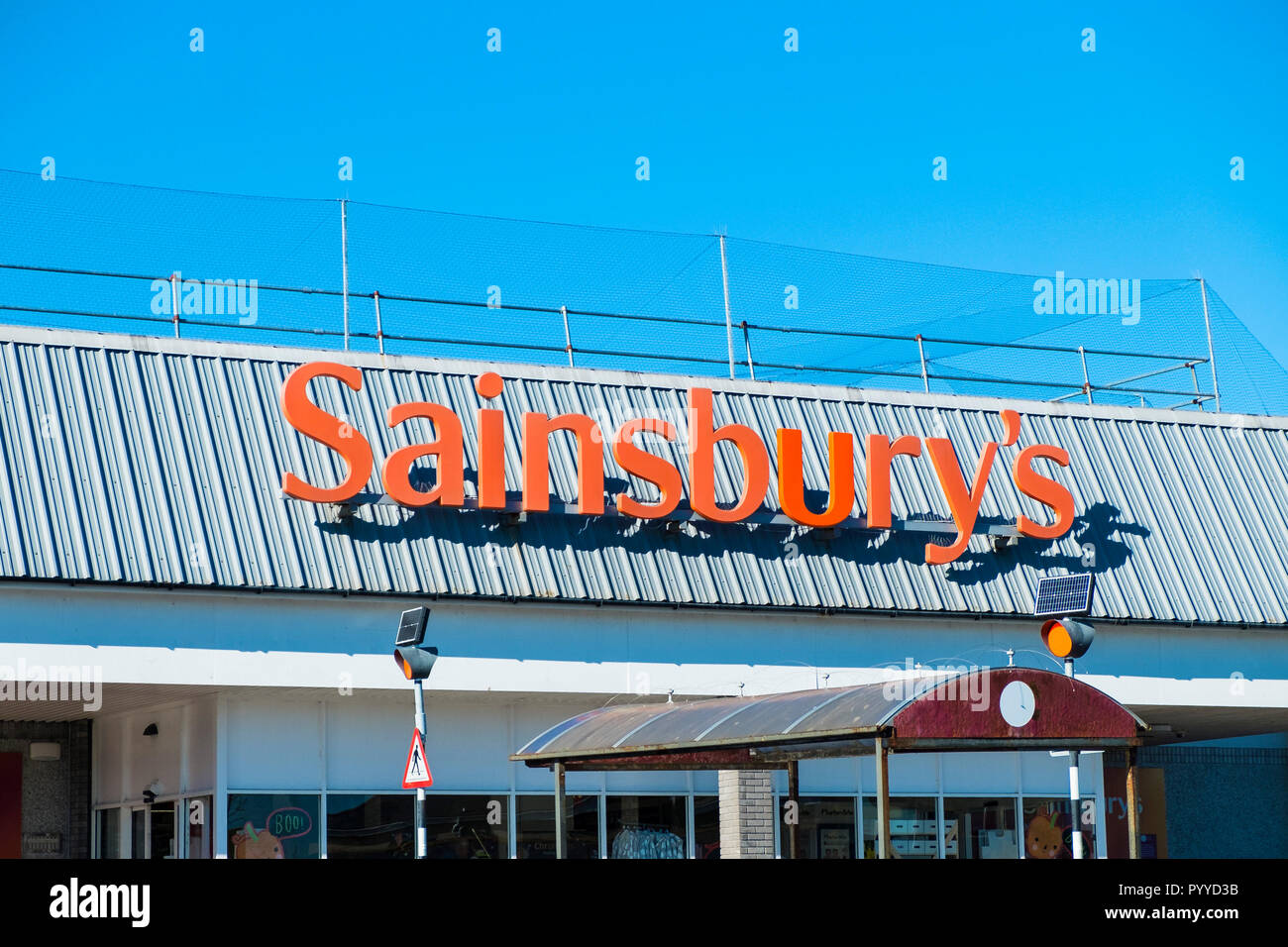 Sainsbury logo hi-res stock photography and images - Alamy
