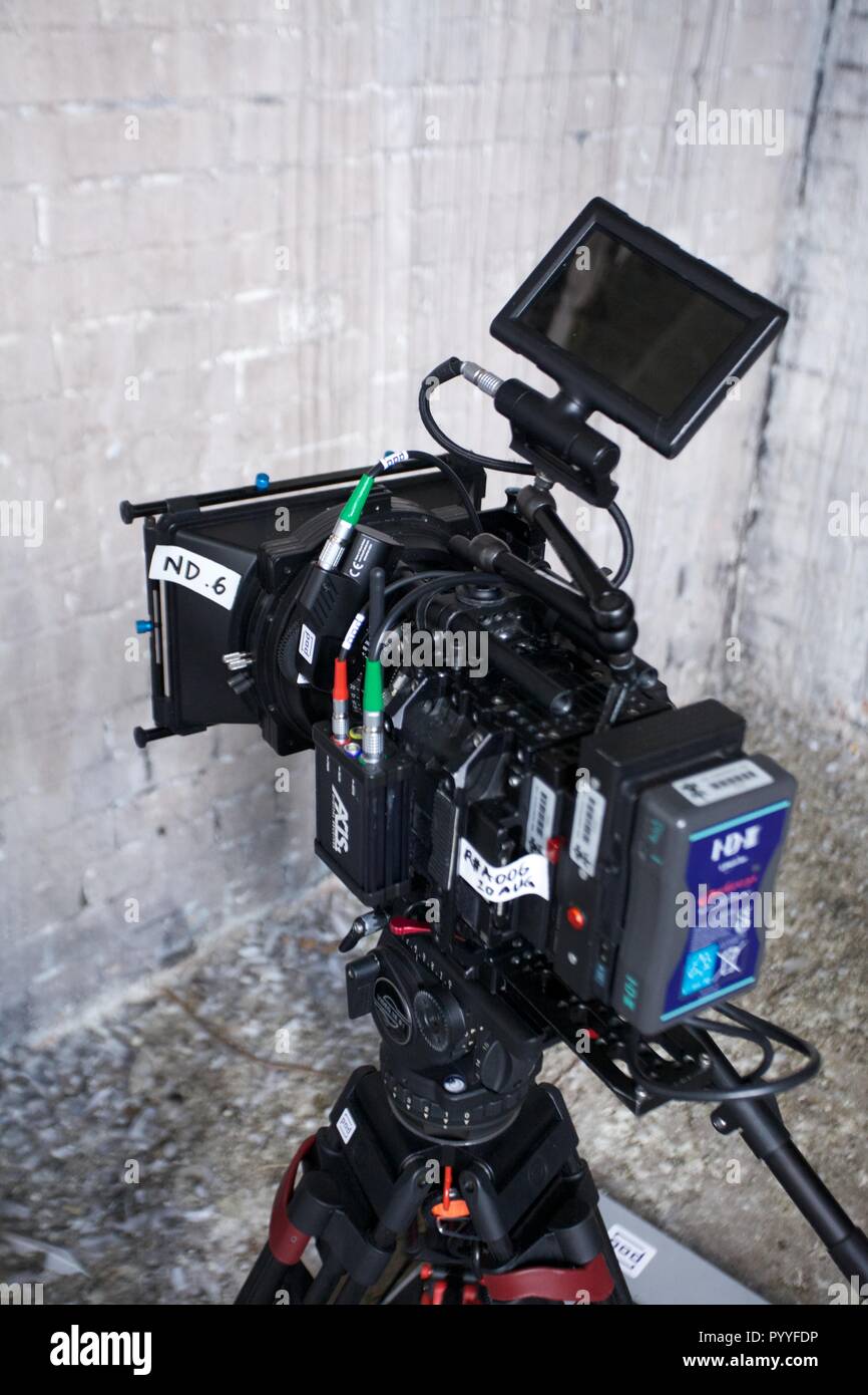 Film director camera hi-res stock photography and images - Alamy