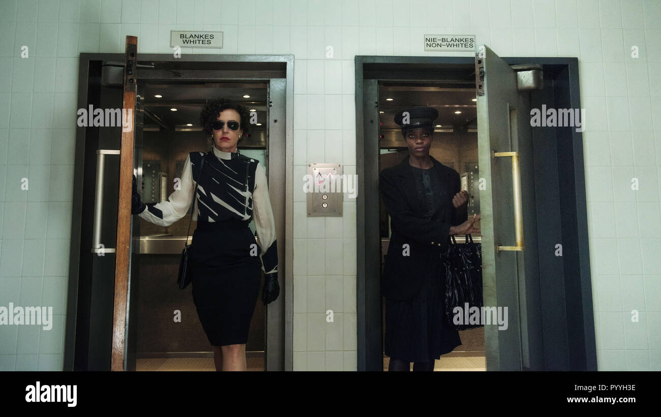 DEUTSCHLAND 86, from left: Maria Schrader, Florence Kasumba, (Season 2 ...