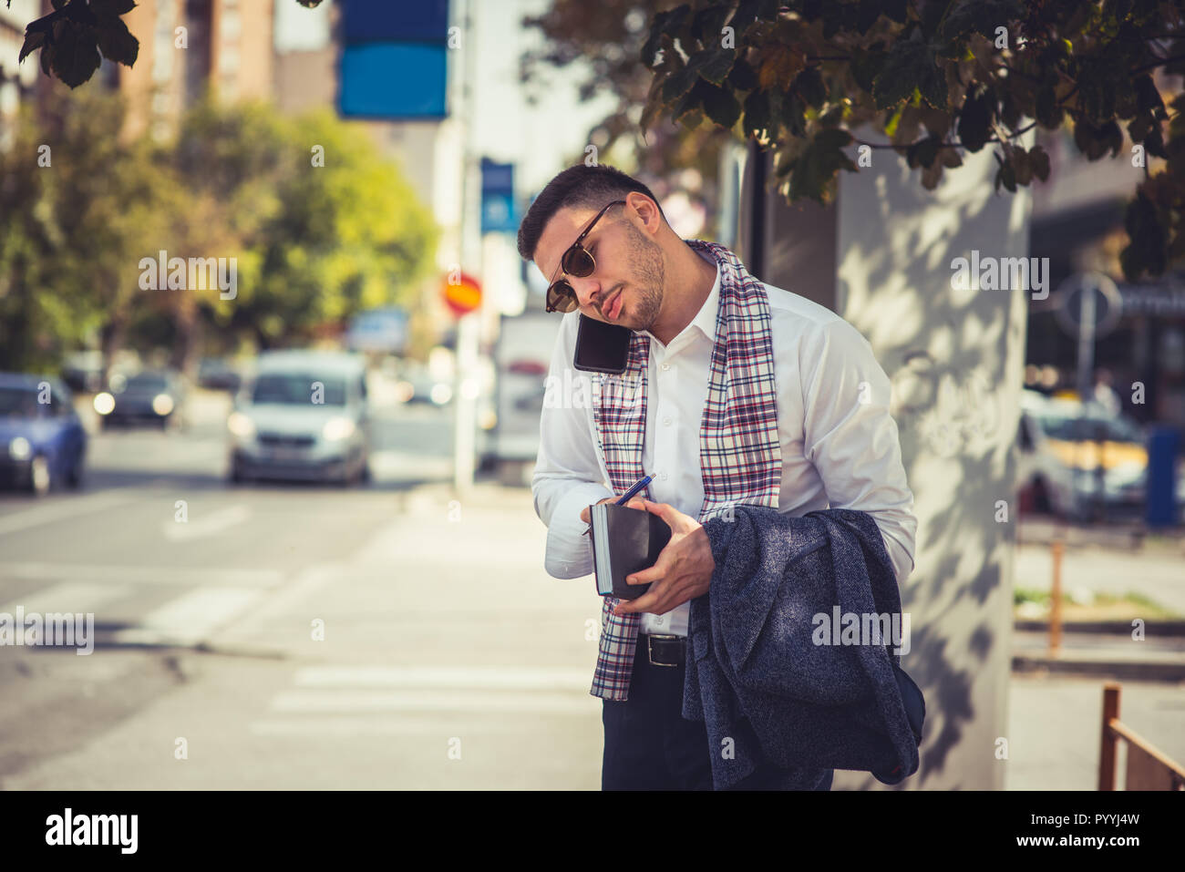 Man write book outdoor hi-res stock photography and images - Alamy