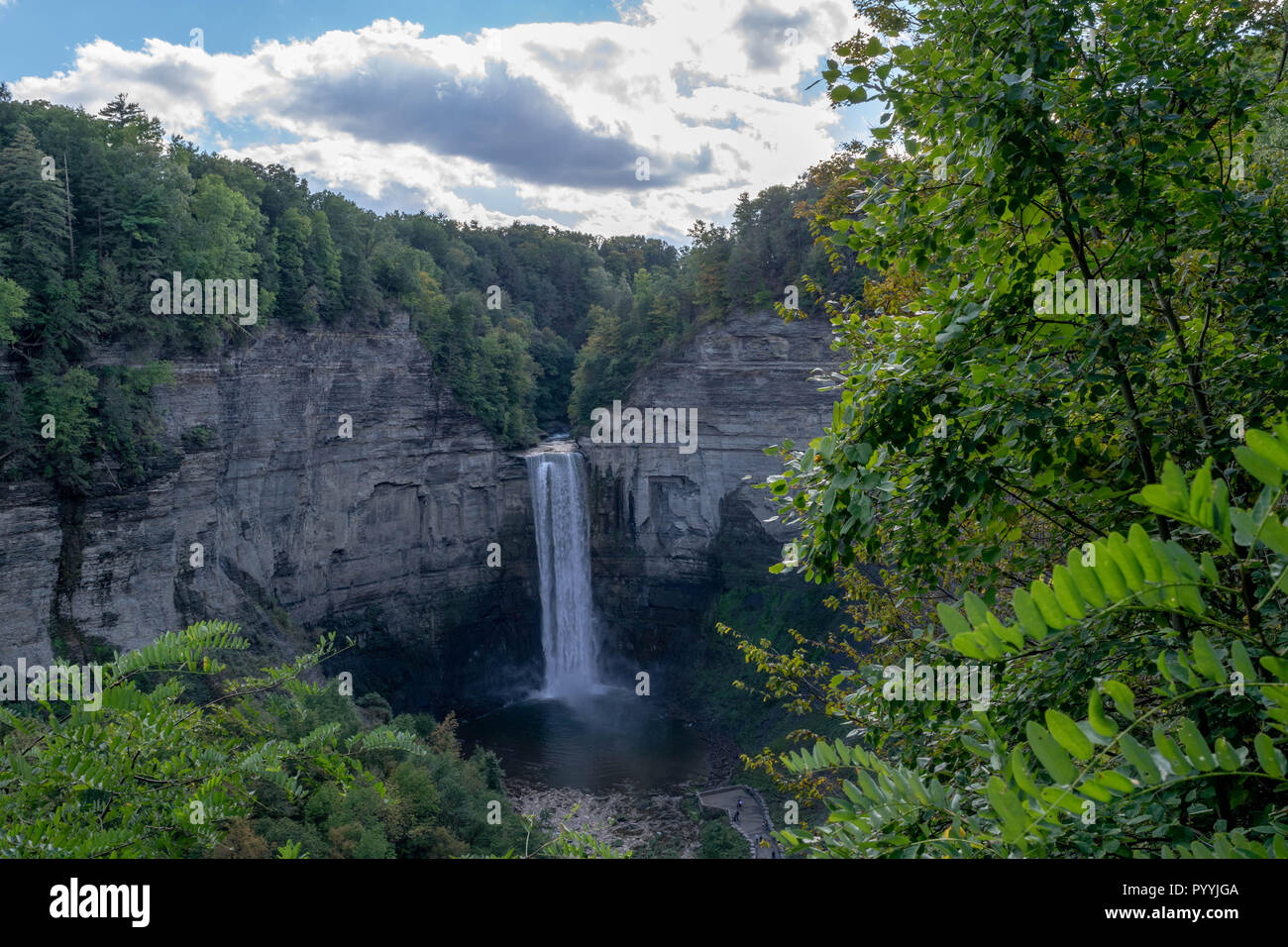 Long perspective of waterfall hi-res stock photography and images - Alamy