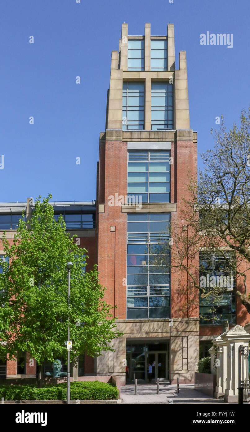 The outside structure of The McClay Library, Queen's University Belfast ...
