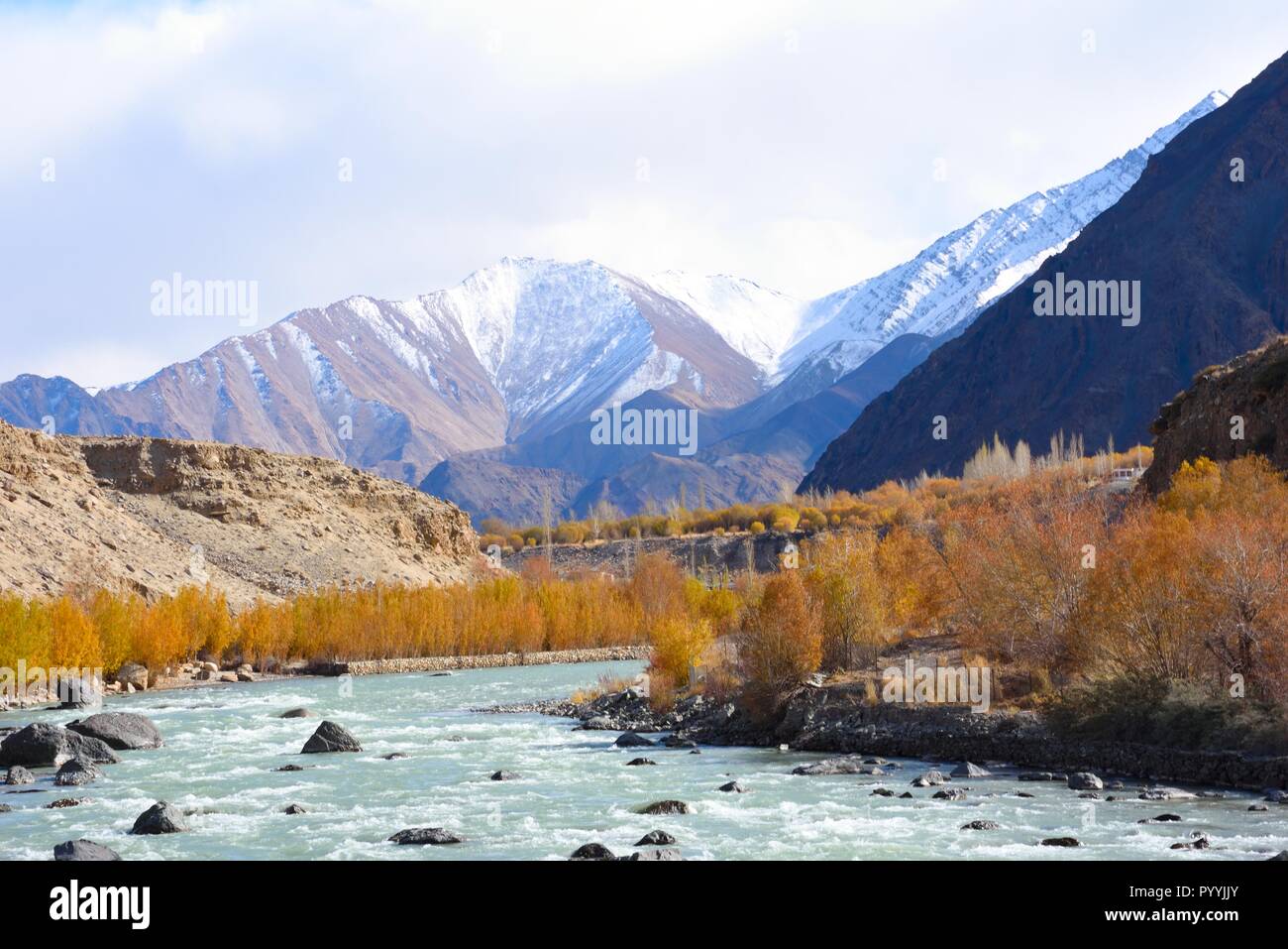 Magical ladakh hi-res stock photography and images - Alamy