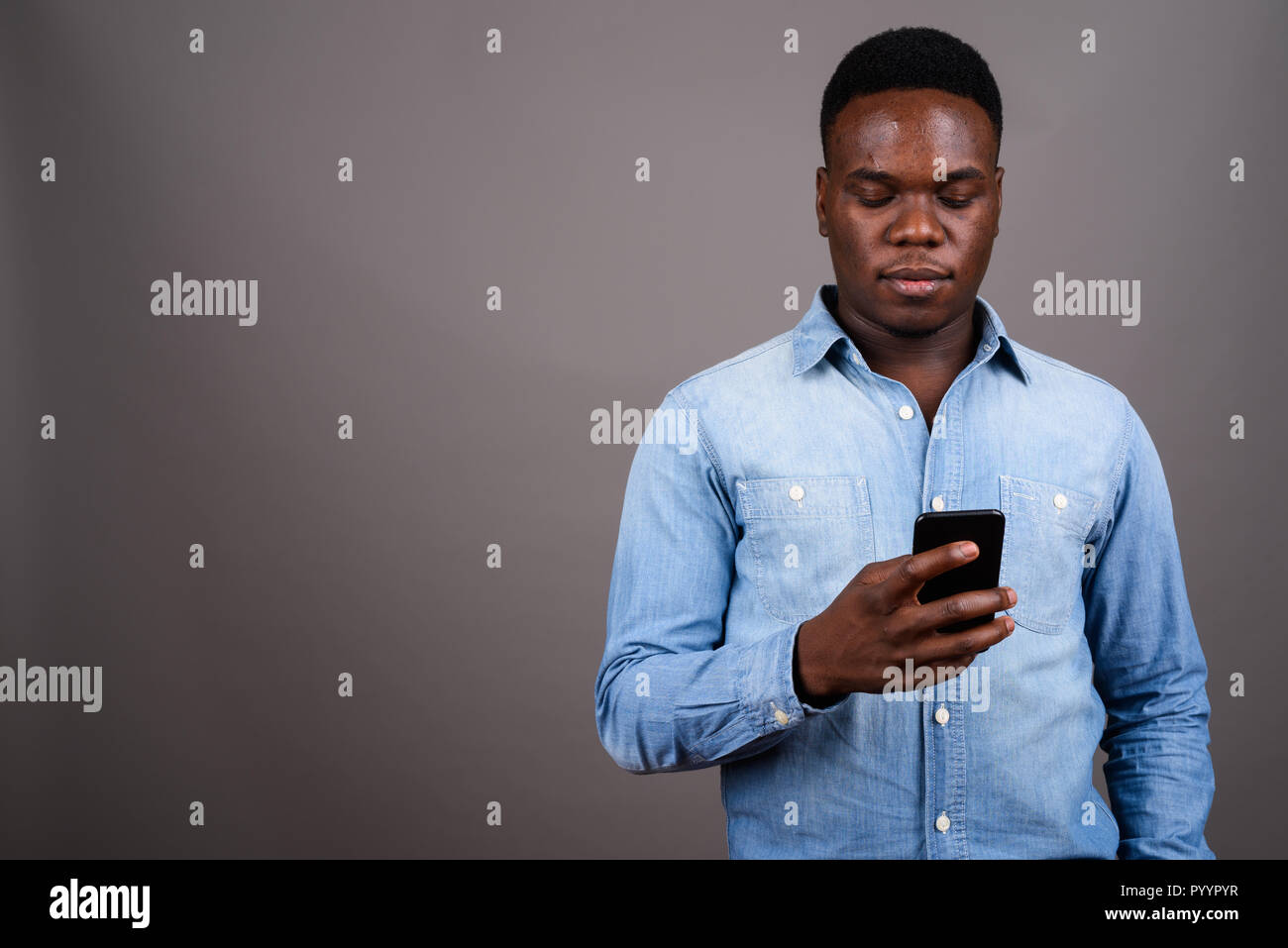 Mobile background hi-res stock photography and images - Alamy