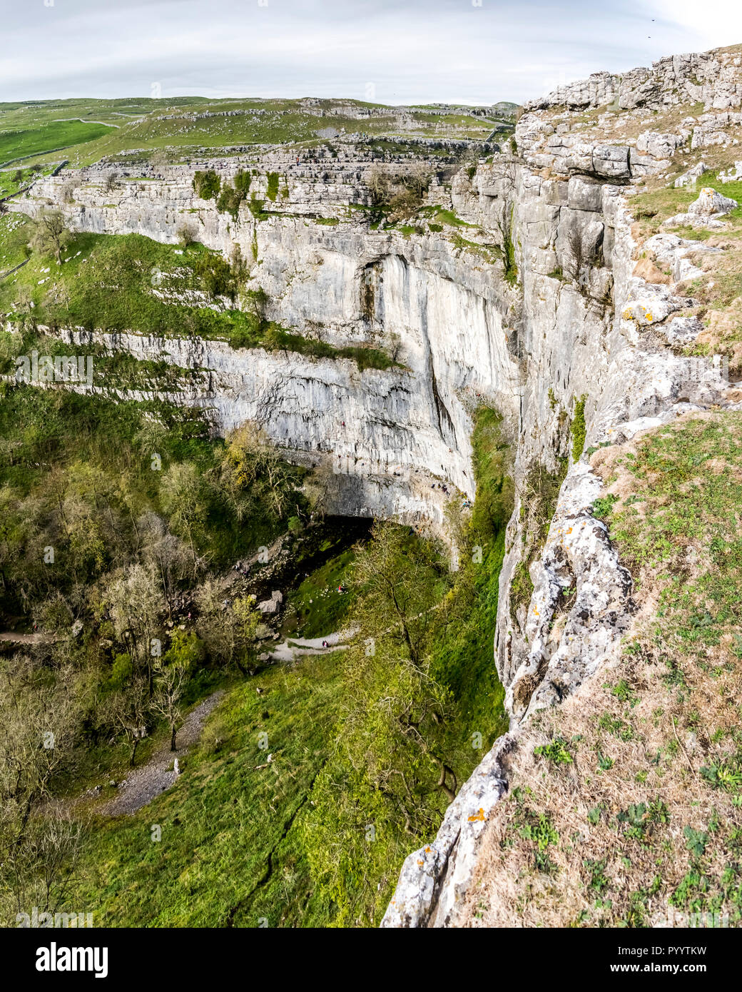 Malham Cove famous limestone geological outcrop in the North Yorkshire ...