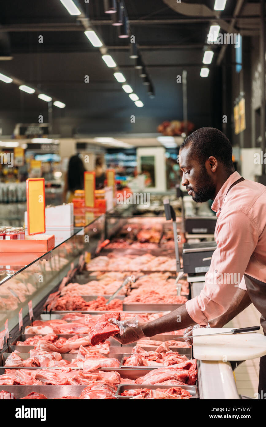 African american butcher hi-res stock photography and images - Alamy