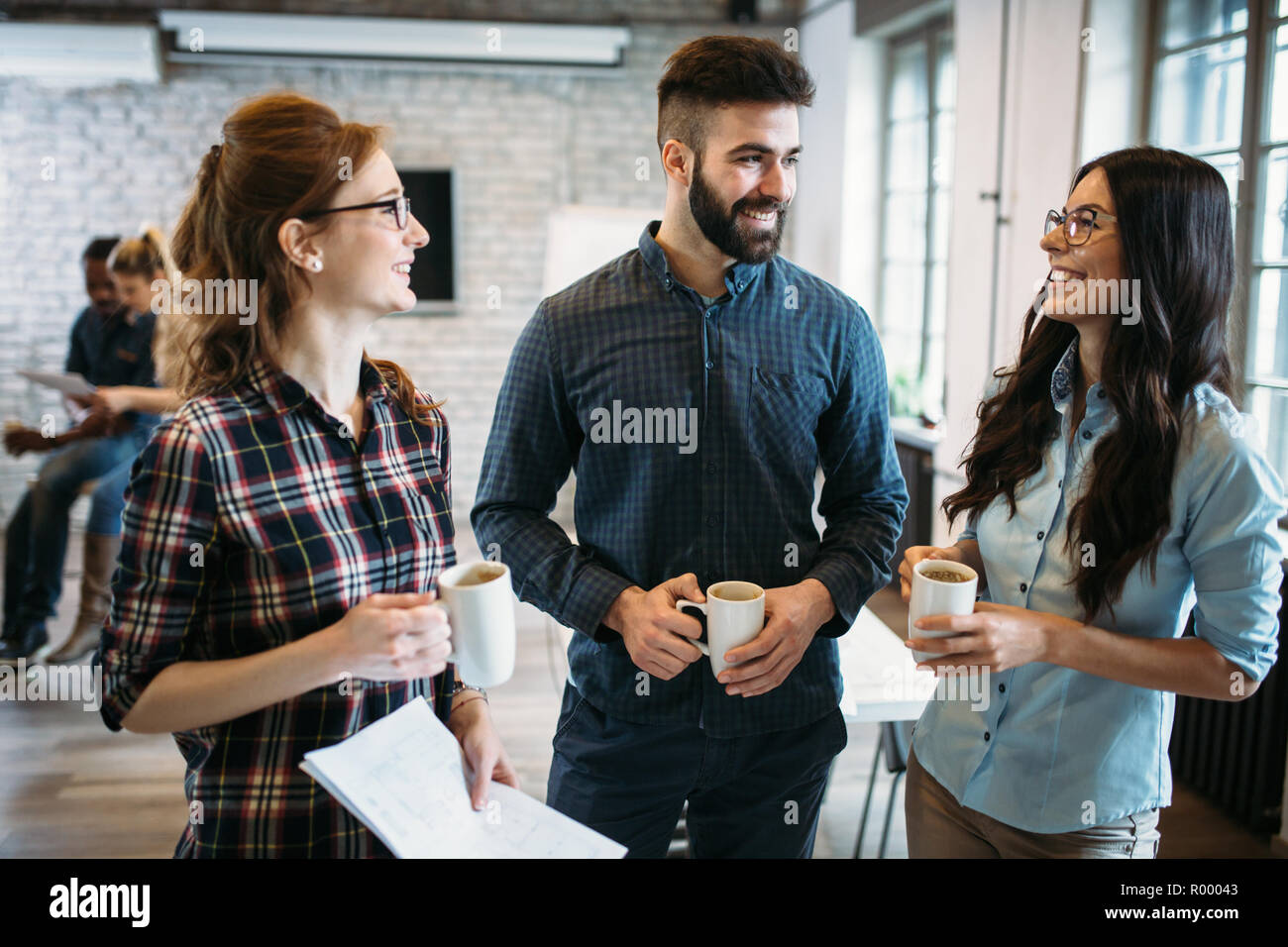 Professional discuss hi-res stock photography and images - Alamy